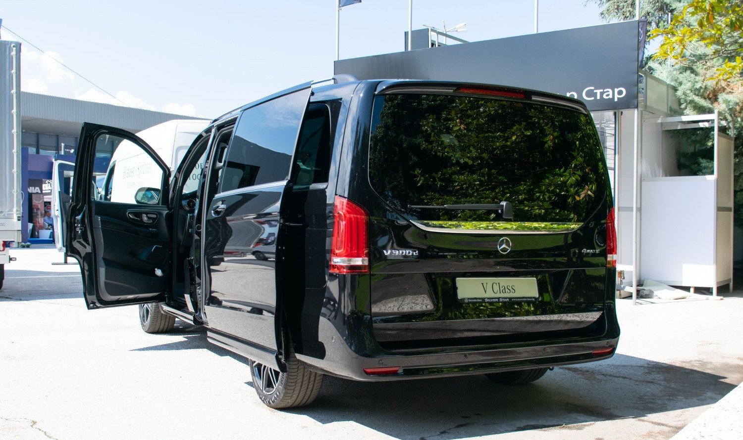 Mercedes-Benz V-class technical specifications and fuel economy